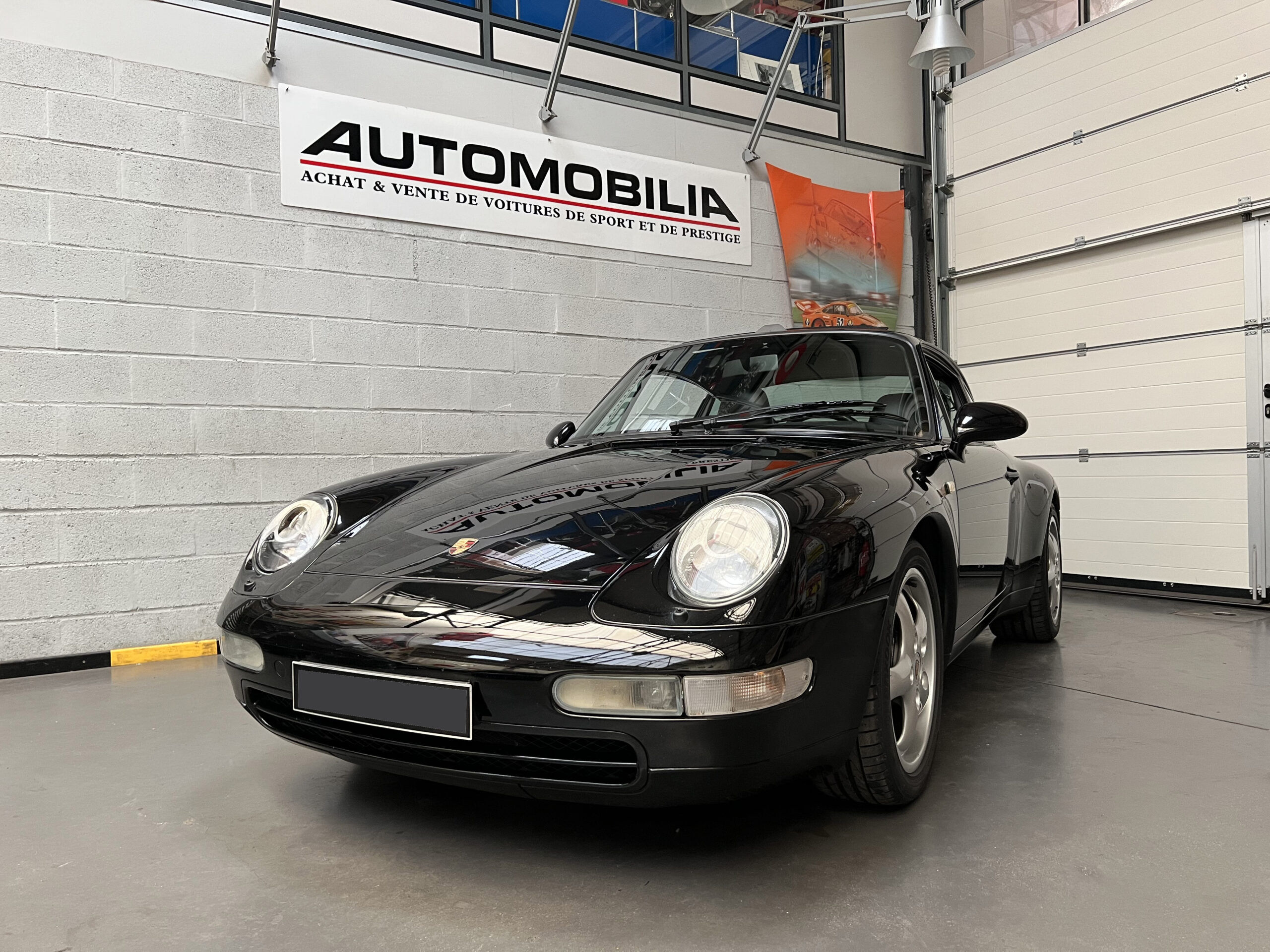 PORSCHE 993 CARRERA 2 - Classic & Racing